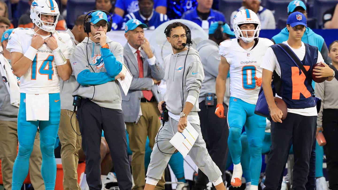 Dolphins' history of 2-win starts offers a little hope for a turnaround