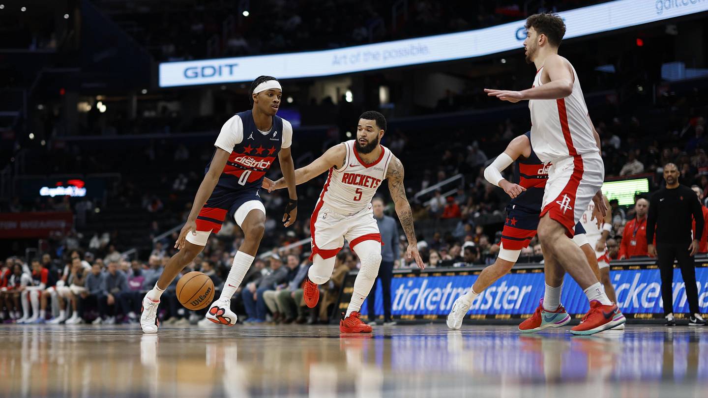Rockets Overcome Early Deficit to Beat Wizards in Blowout