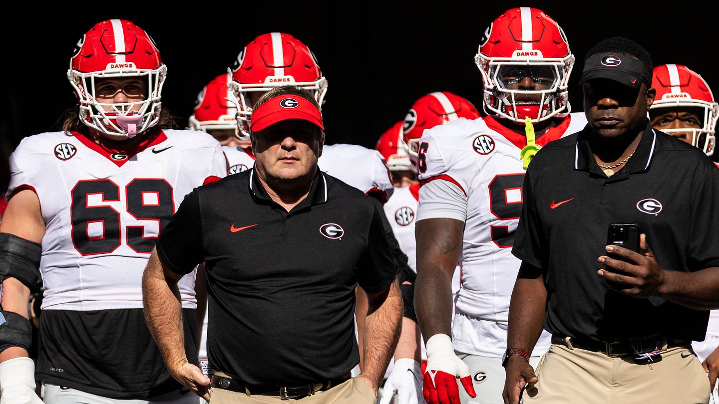 Georgia battling rival Florida in attempt to flip 4-star WR