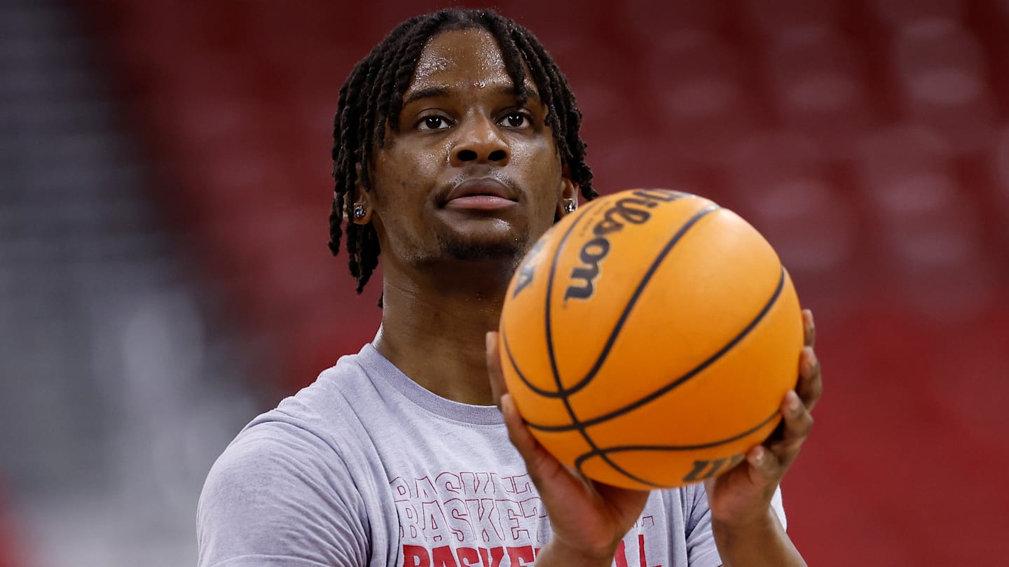 Former Badger Xavier Amos finds a new home—back home