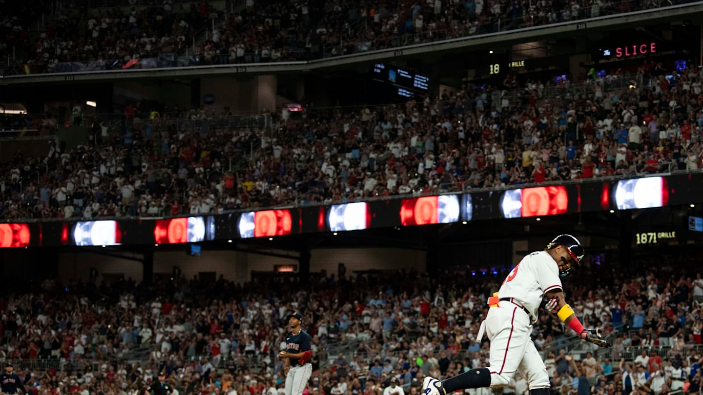 Braves falter late, fall to Red Sox to split two-game series