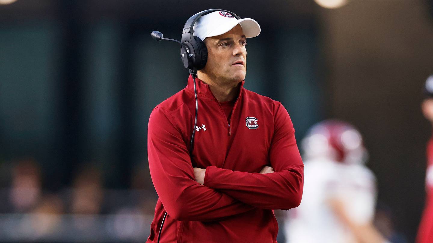 Beamer talks depth, health, scrimmage...and cookies? Highlights from ...