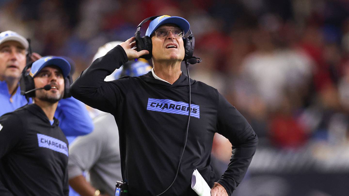 Chargers fans' reactions to season-ending loss will have Chiefs fans ...