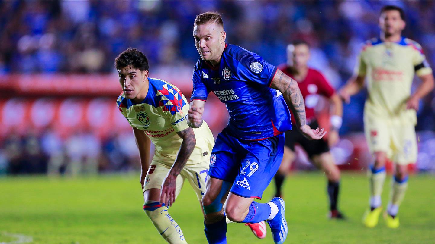 Los millones que rechazó Cruz Azul por no jugar en el Estadio Azteca el ...