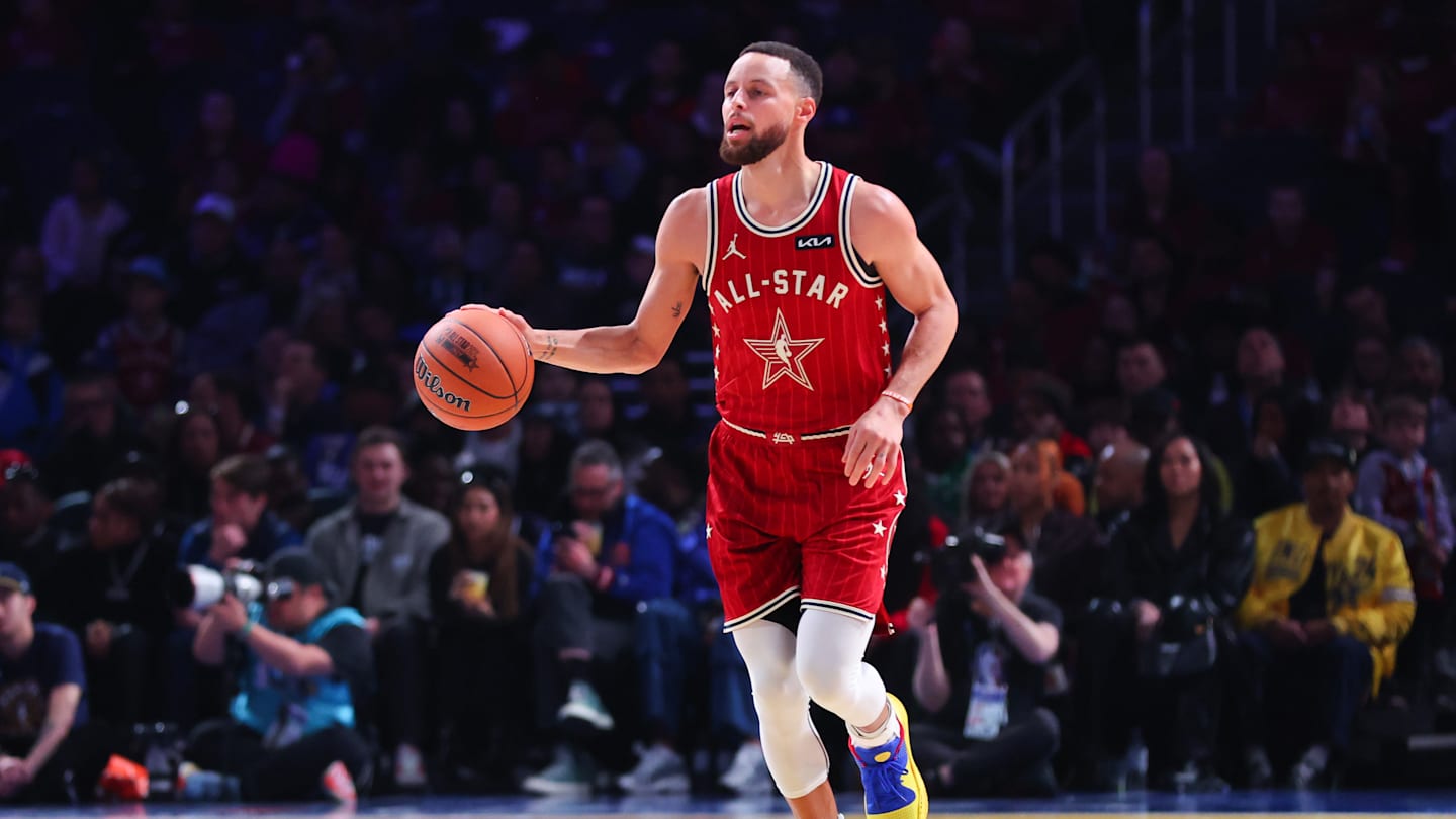 Stephen Curry makes franchise history with surprise All-Star honor