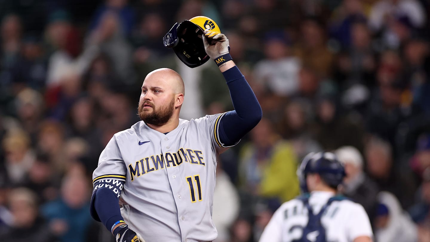 Two former Brewers fan favorites shockingly designated for assignment ...