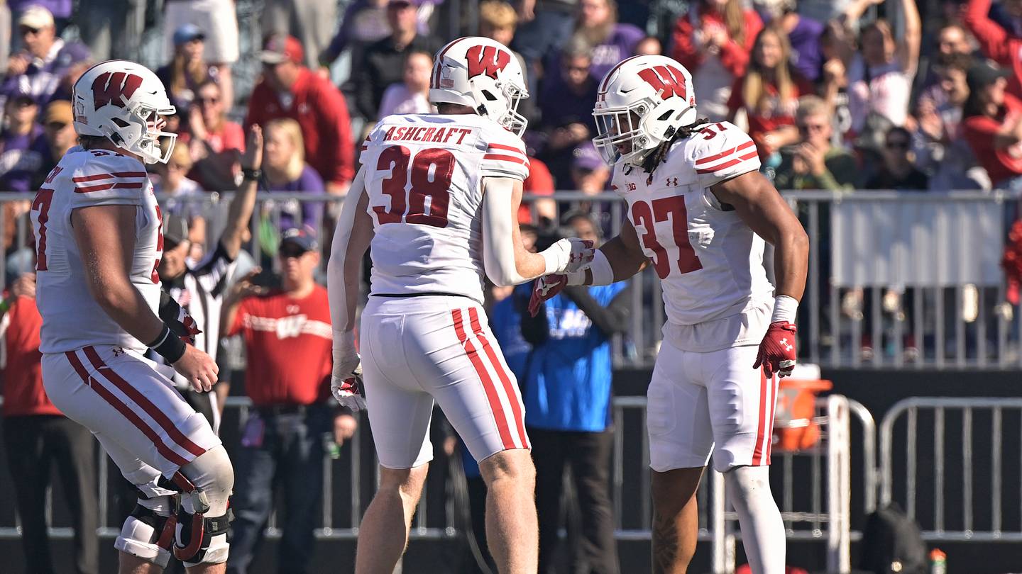 What is Wisconsin football's path to winning more than 5.5 games in 2025?