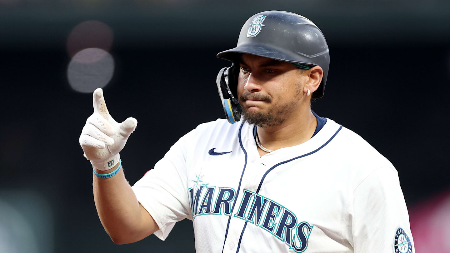 Mariners must not to fall for Josh Naylor's campaign to get re-signed