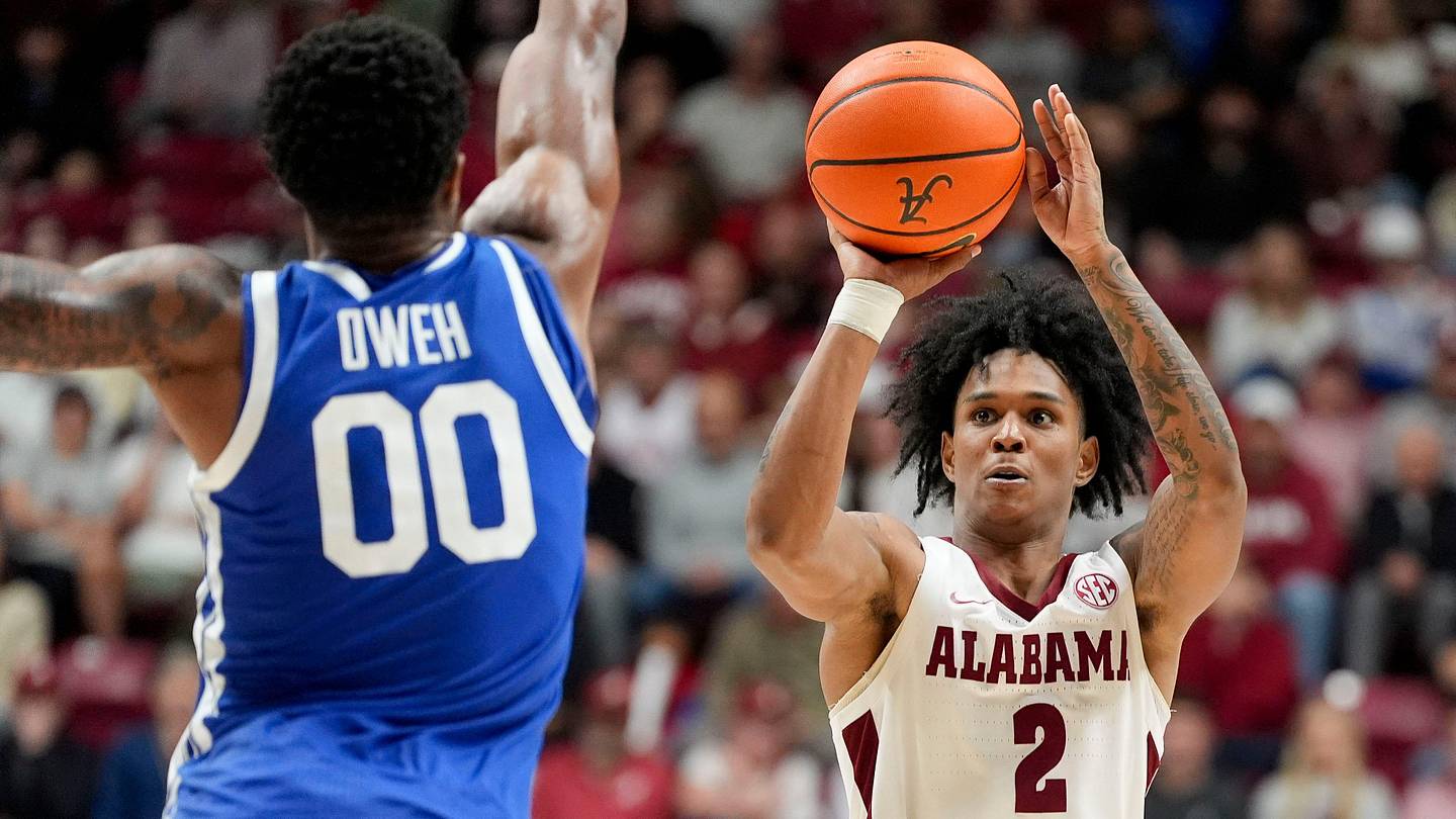 BamaCentral Courtside From Alabama's SEC-Opening Win Over Kentucky