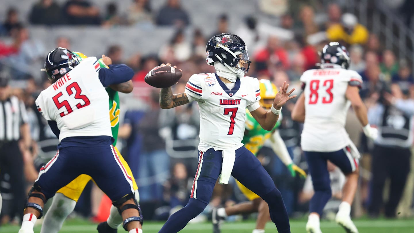 4-star transfer quarterback, who visited Syracuse football, commits to ...