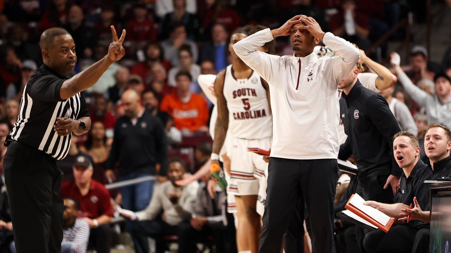 Frustration mounts as Gamecocks men's basketball struggles through 8 ...