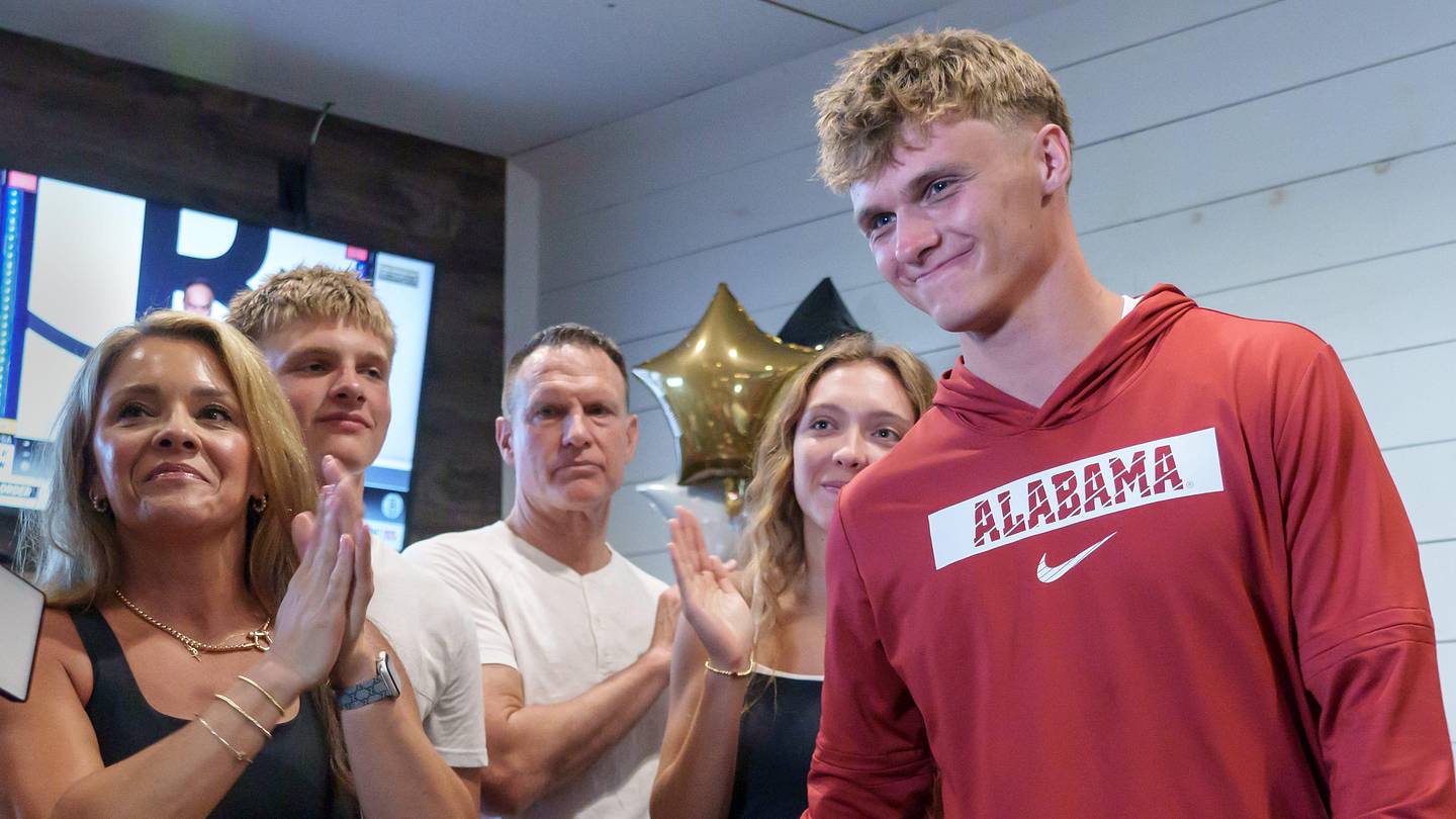 There's still one more Alabama commit who fans are hoping shuts down ...