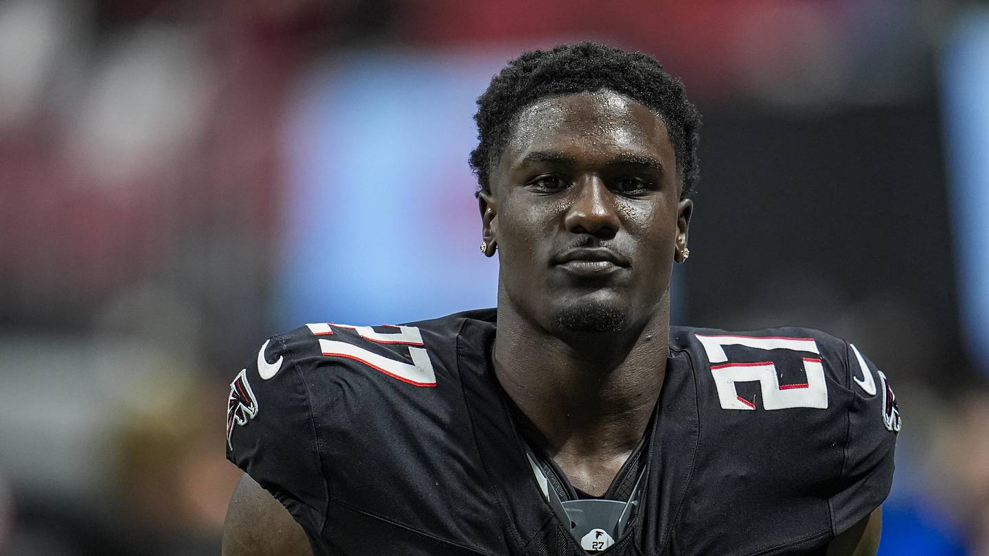 Falcons, Stefanski Address James Pearce's Presence at Mandatory Minicamp