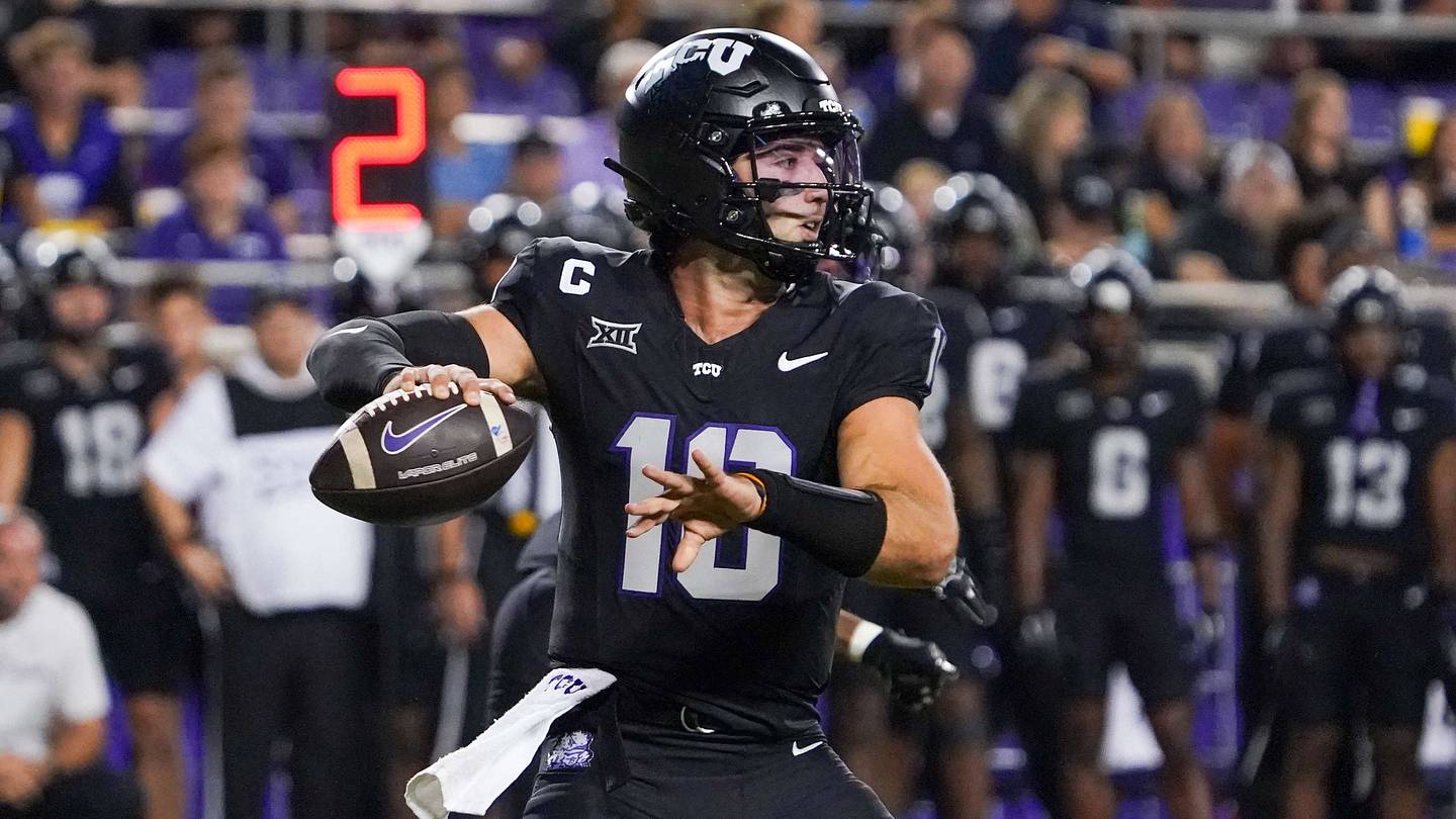 TCU Digs Deep For Gritty 35-21 Win Over Colorado