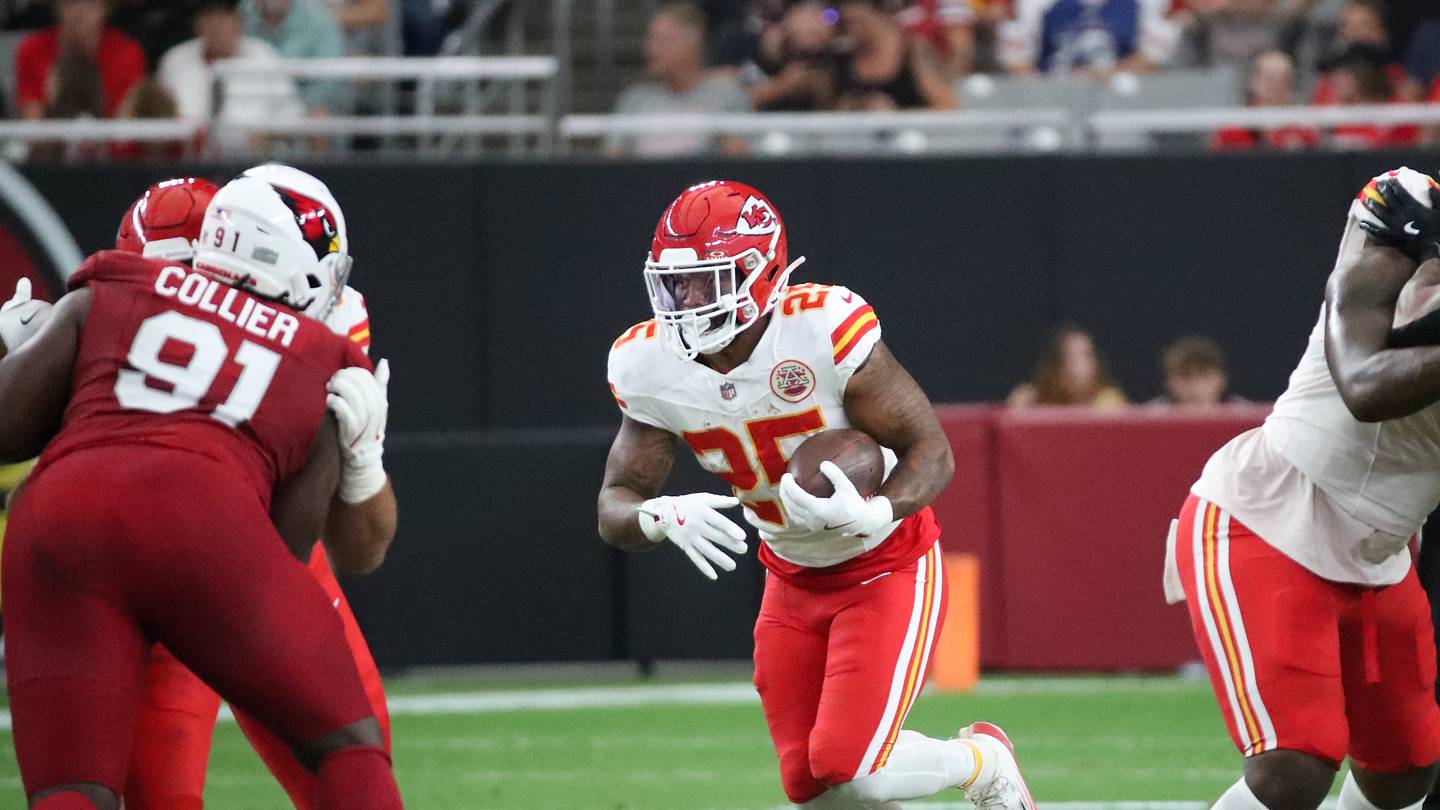 Elijah Mitchell’s roster spot raises baffling questions about Chiefs ...