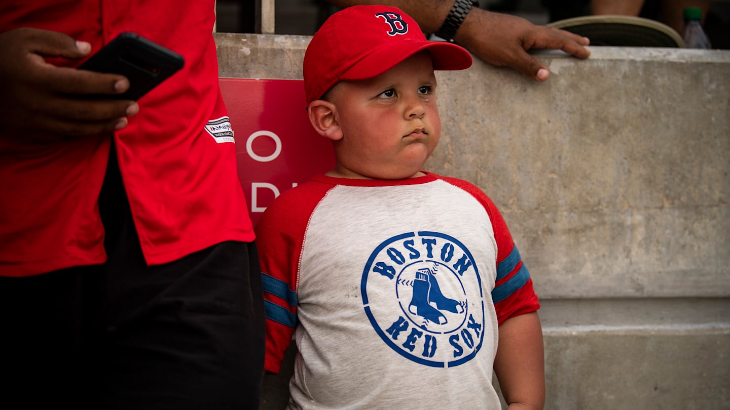 Red Sox News: Boston still looking to add a middle infielder, Max ...