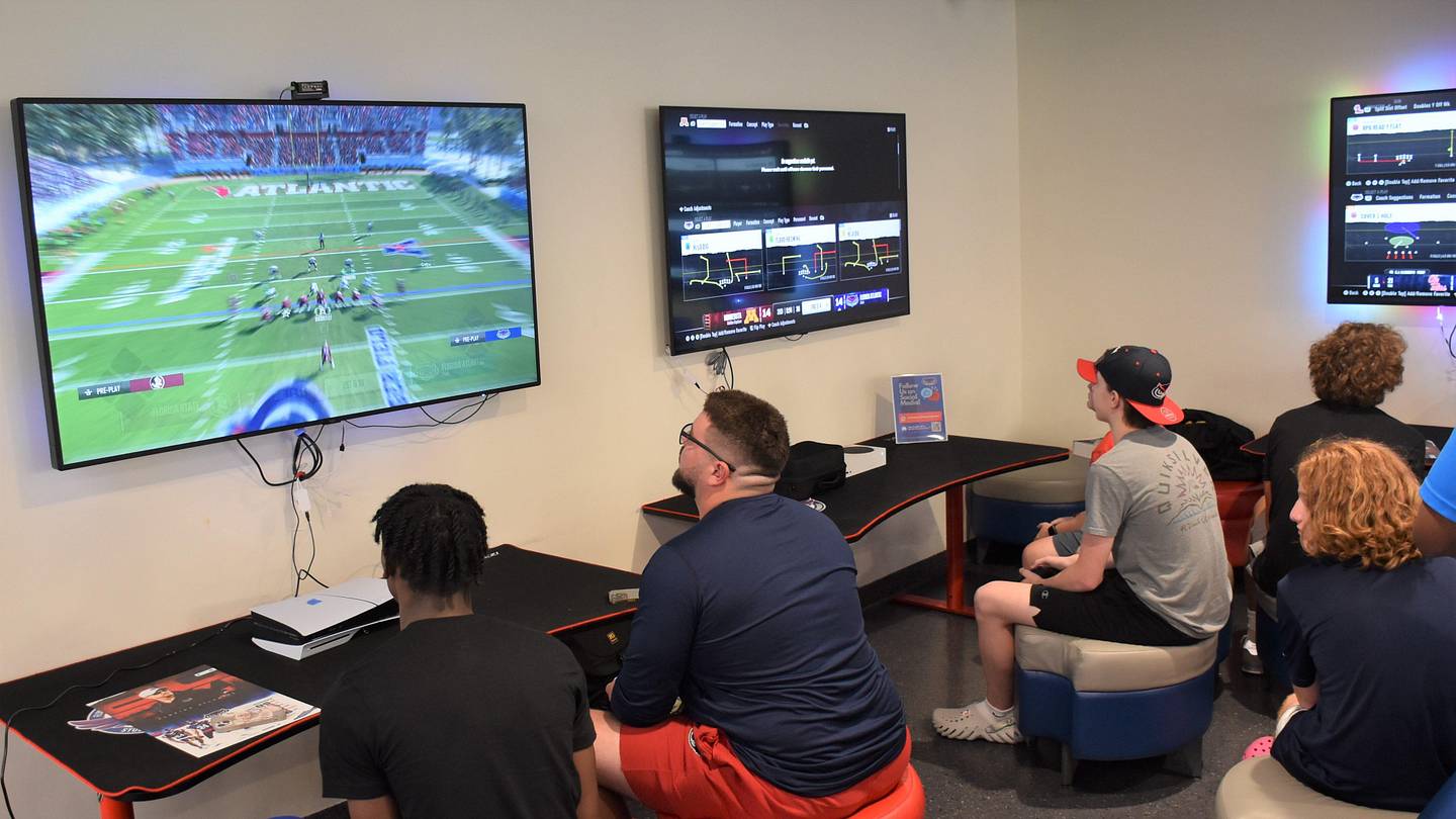 Texas freshmen built for EA Sports College Football 26 domination