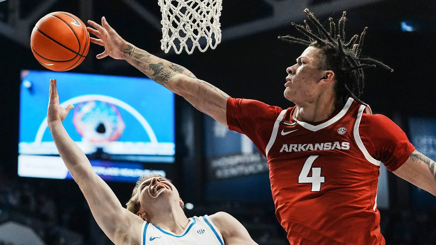 As Arkansas fans turn to basketball, they will find less impressive SEC