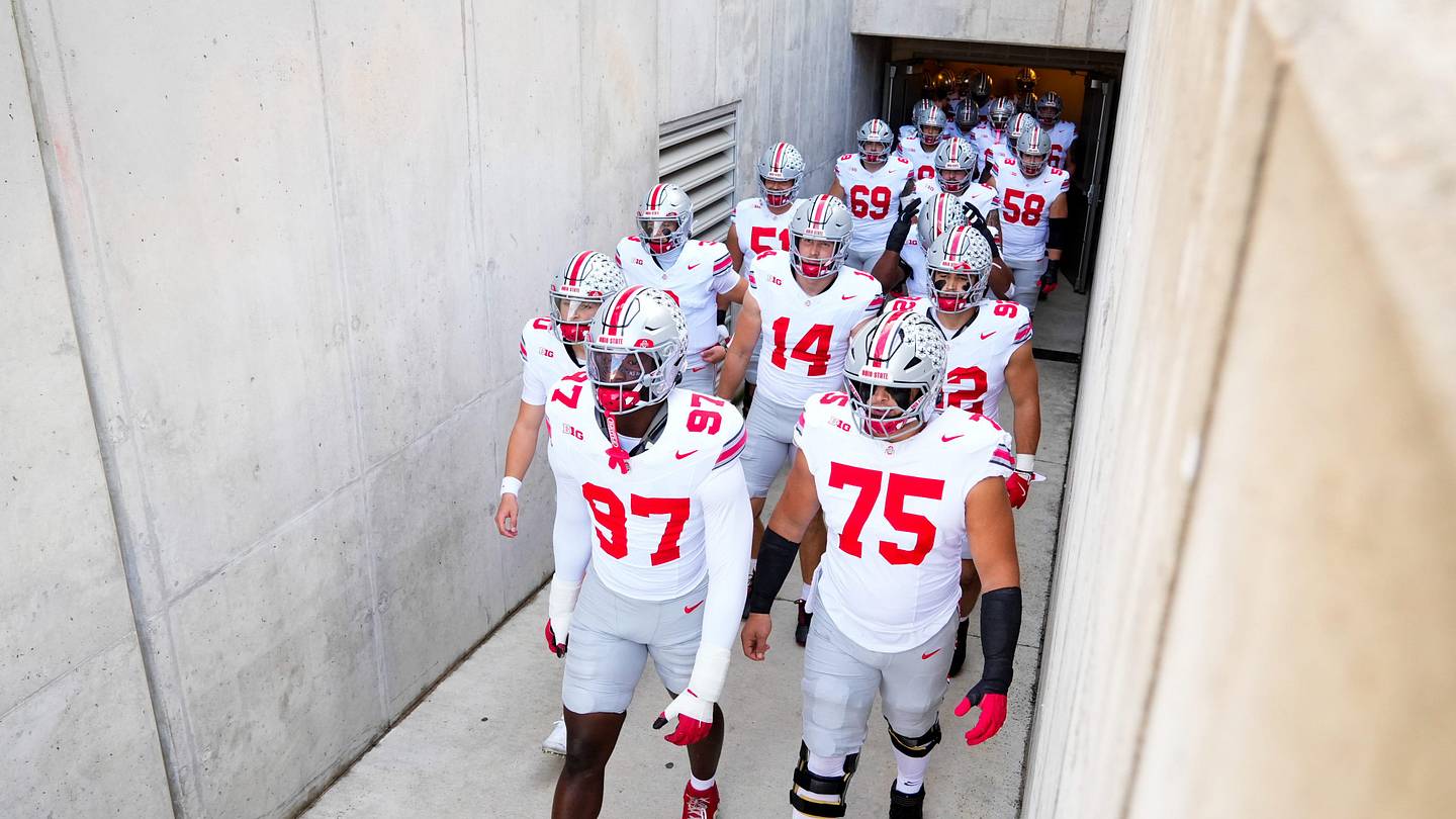 Former Ohio State recruiting target still not looking OSU after Billy ...