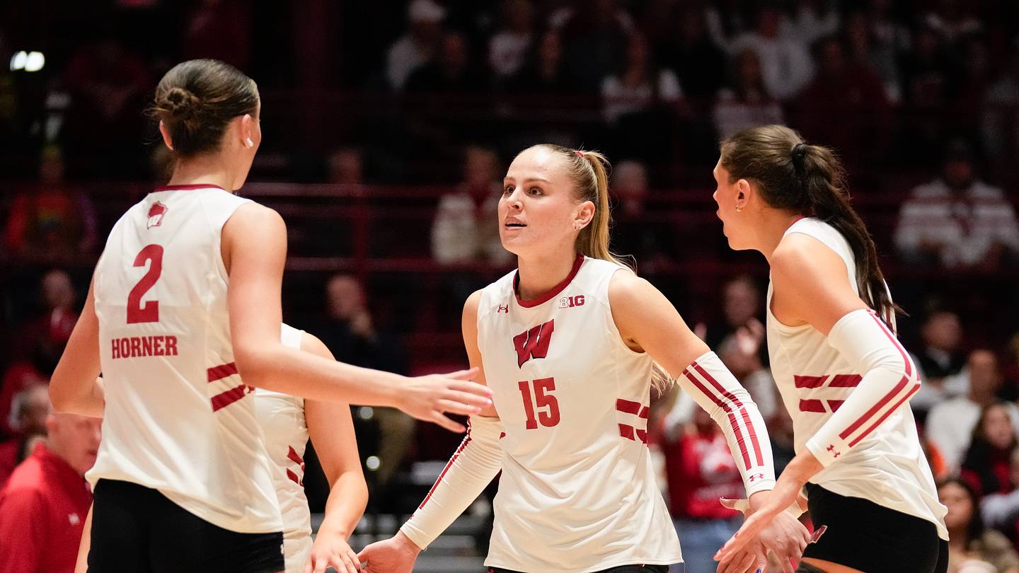 Badgers praise teammates in win: 'She's the most underrated player in ...
