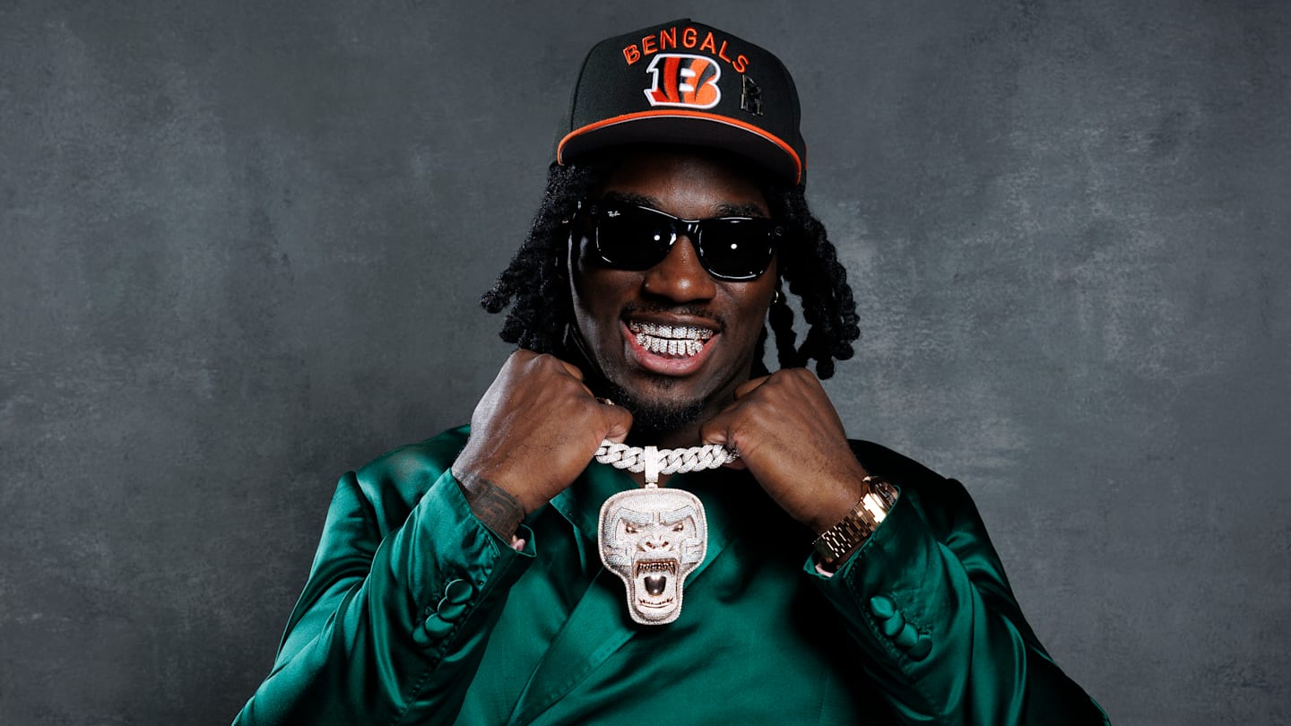 Shemar Stewart holdout looks even worse after Bengals' Hendrickson talks