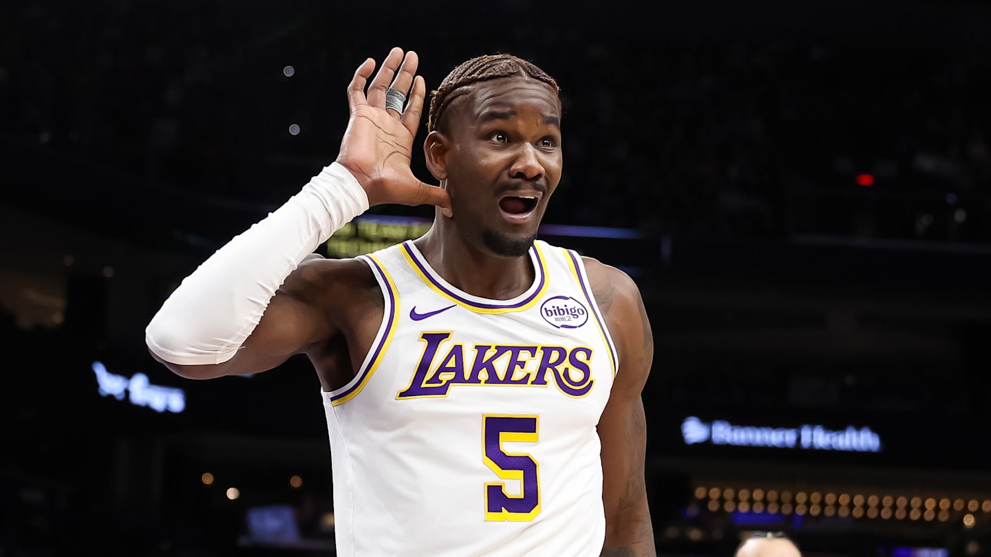 Deandre Ayton has quietly become a game-changer for the Lakers