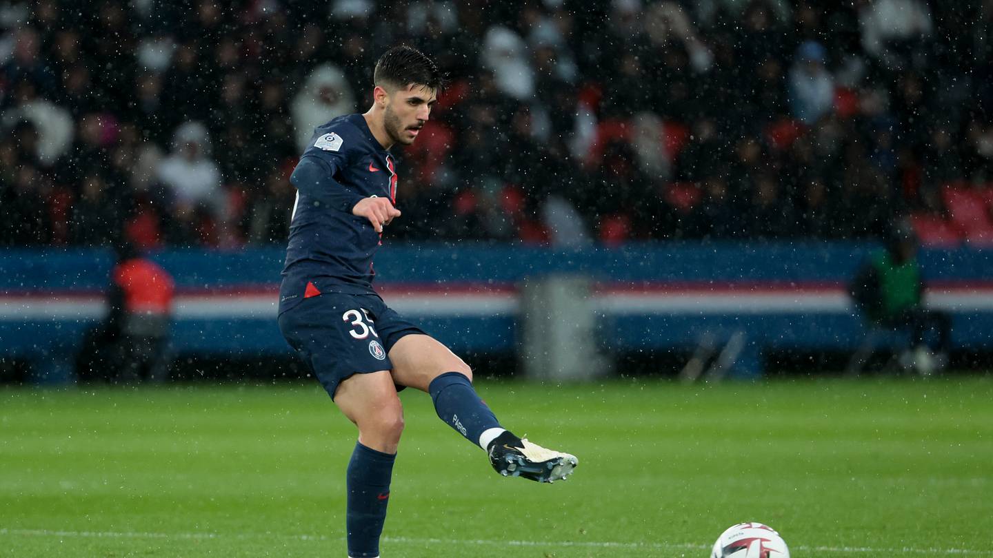 Brazil unveils squad for upcoming friendlies with PSG's Lucas Beraldo ...