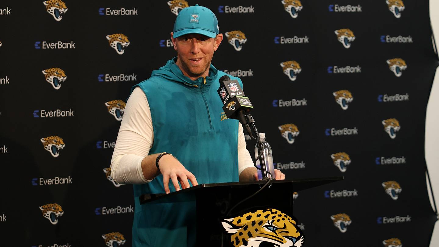 Jaguars voice gives Liam Coen seal of approval (but it may be too soon)