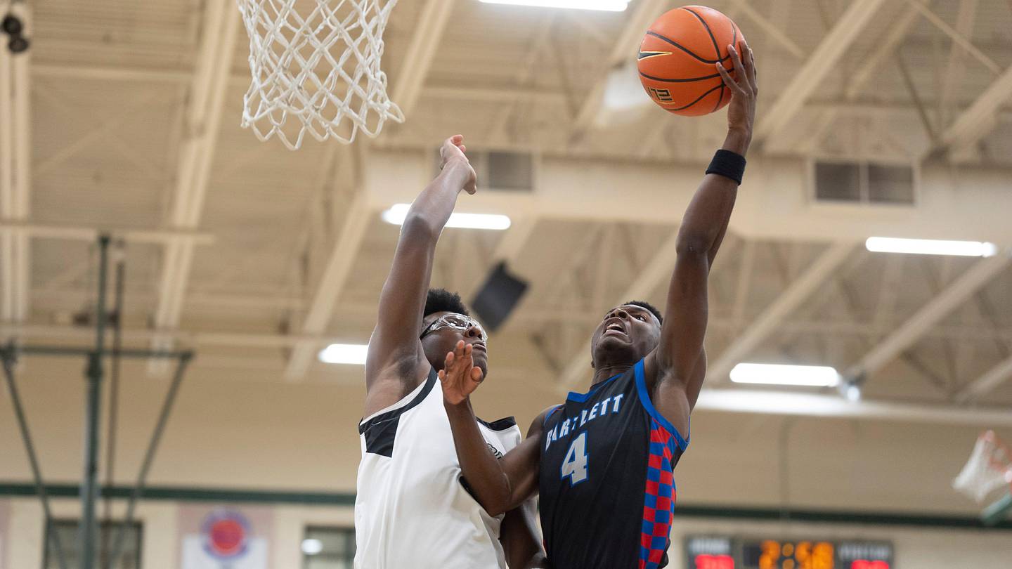 Arizona 2025 commit Bryce James earns MVP at Hoophall classic