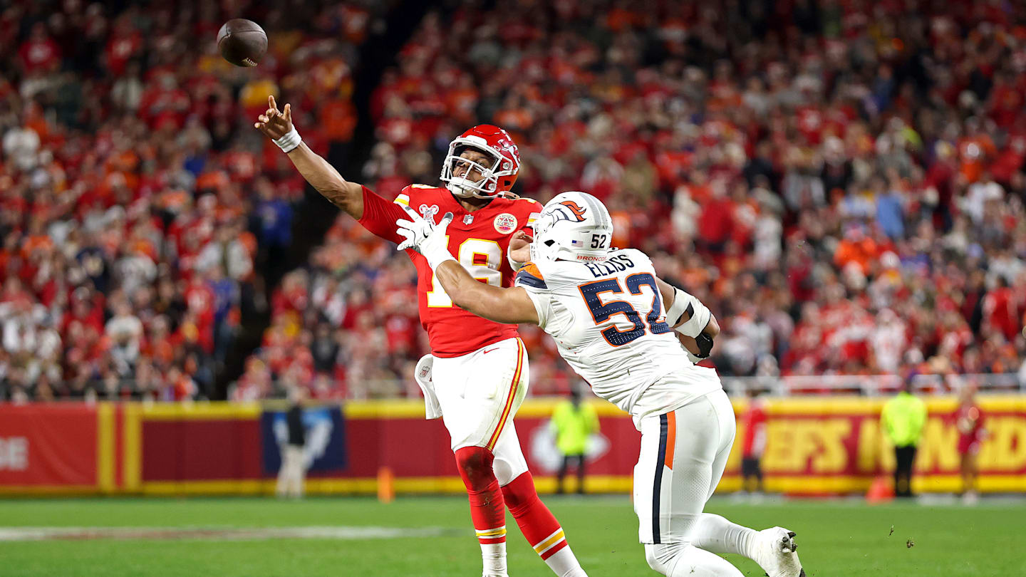 Broncos break franchise's sack record in Christmas win over the Chiefs