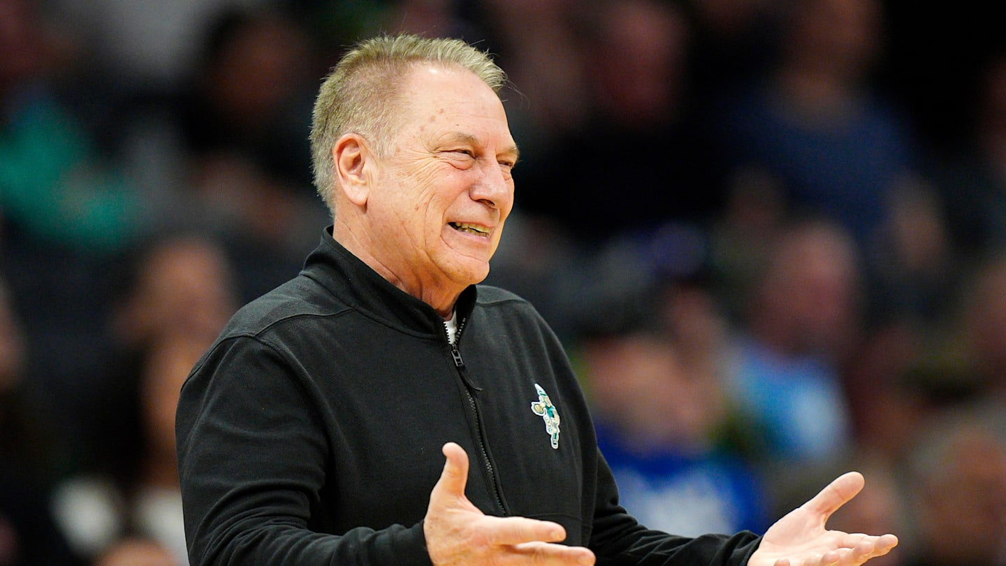 Tom Izzo seen with interesting coach in recent video