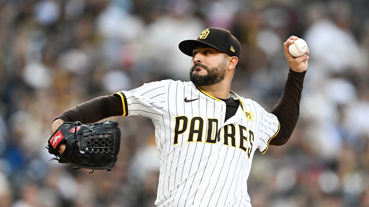 Projecting the Chicago White Sox starting rotation for 2025