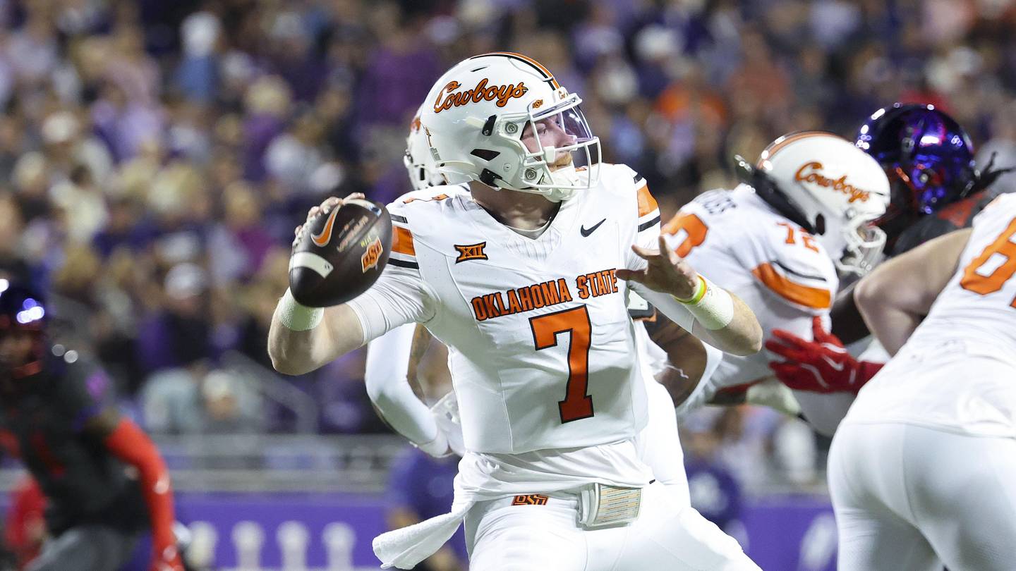Alan Bowman's Seventh Year Might Have Damaged Oklahoma State QB Situation