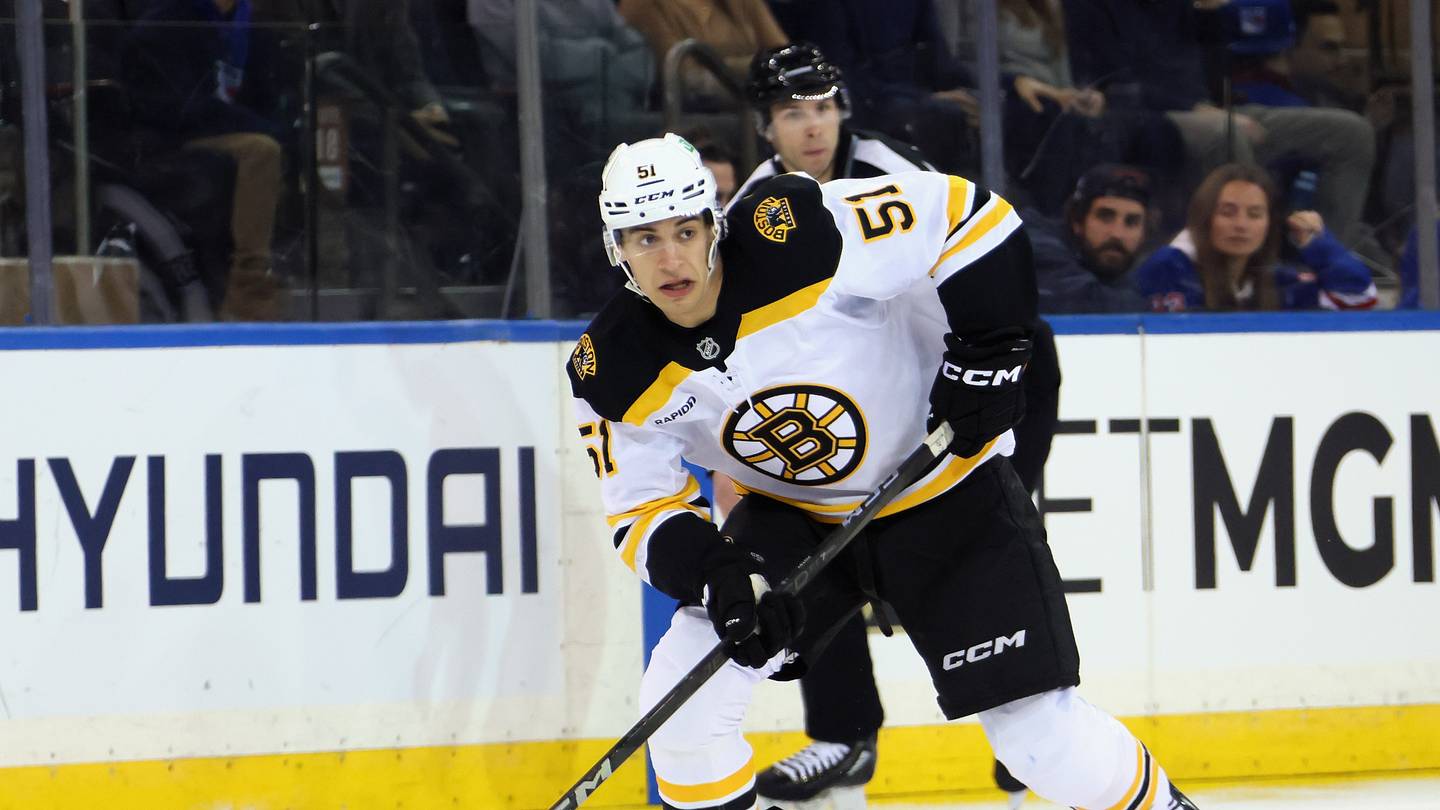 Boston Bruins send two prospects down to AHL