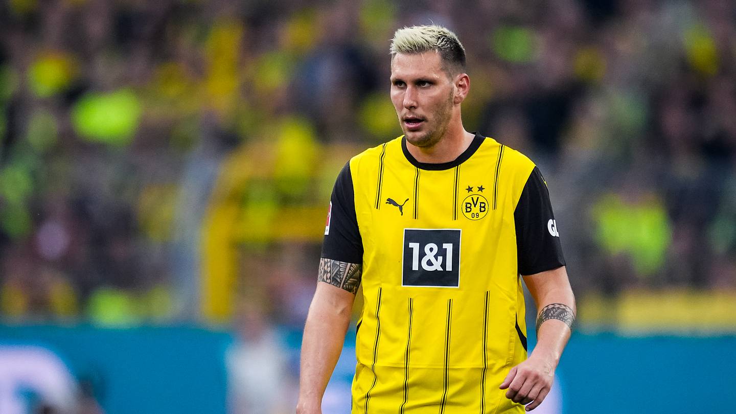 Niklas Süle decides to STAY at Borussia Dortmund