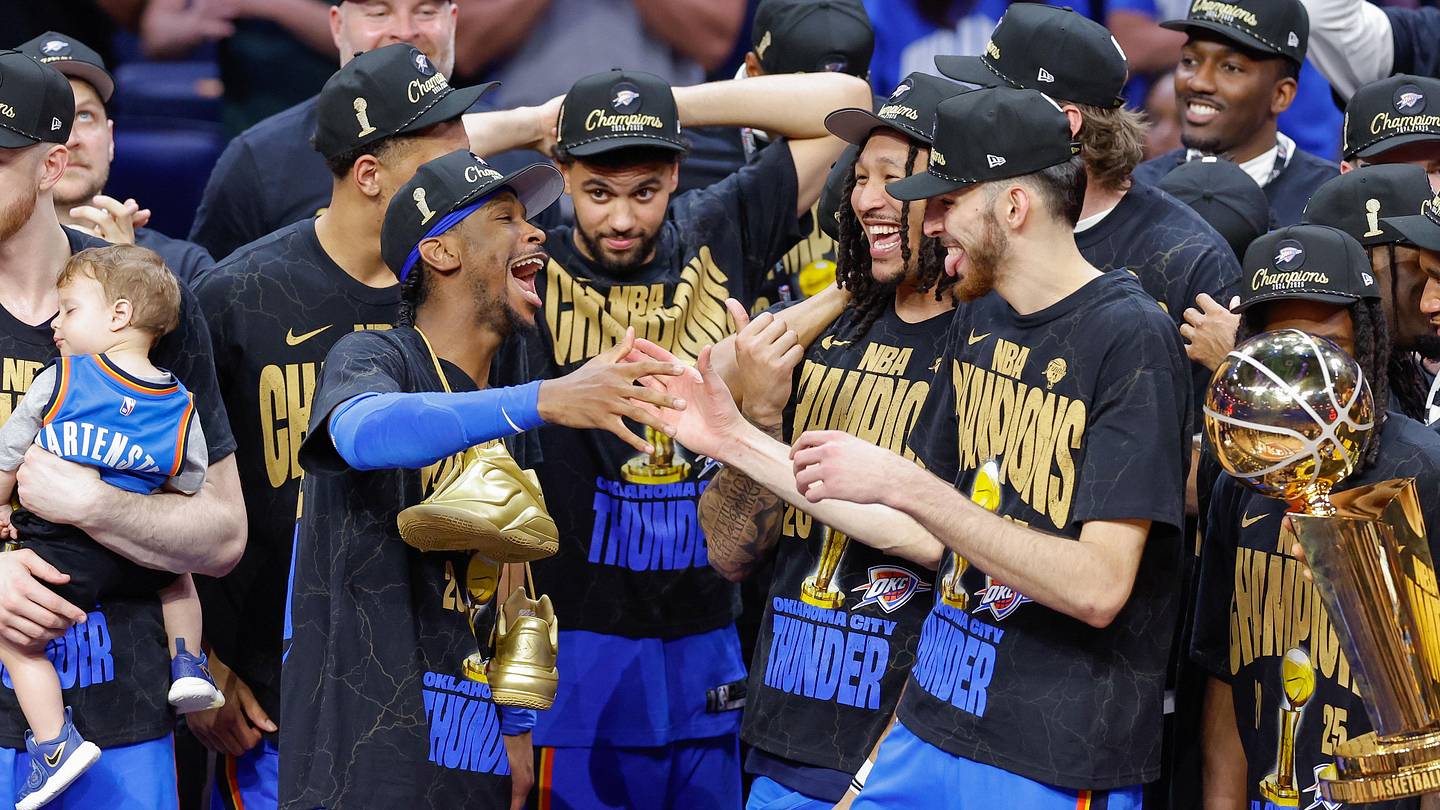 Miami Heat’s Dwyane Wade Throws Some Shade On Shai Gilgeous-Alexander Train