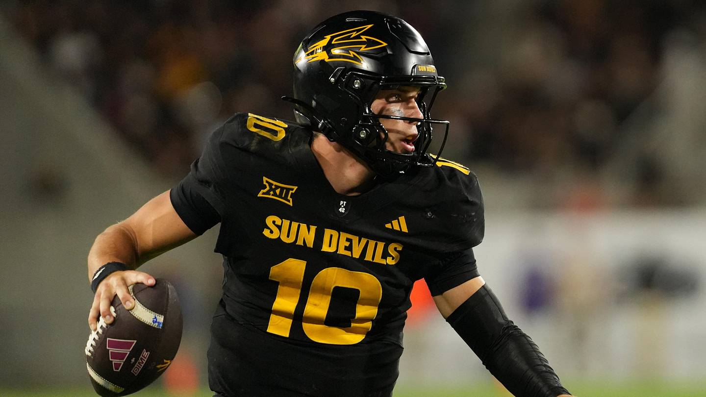 No. 1 Transfer Portal QB Shifts Attention to Major College Football Program