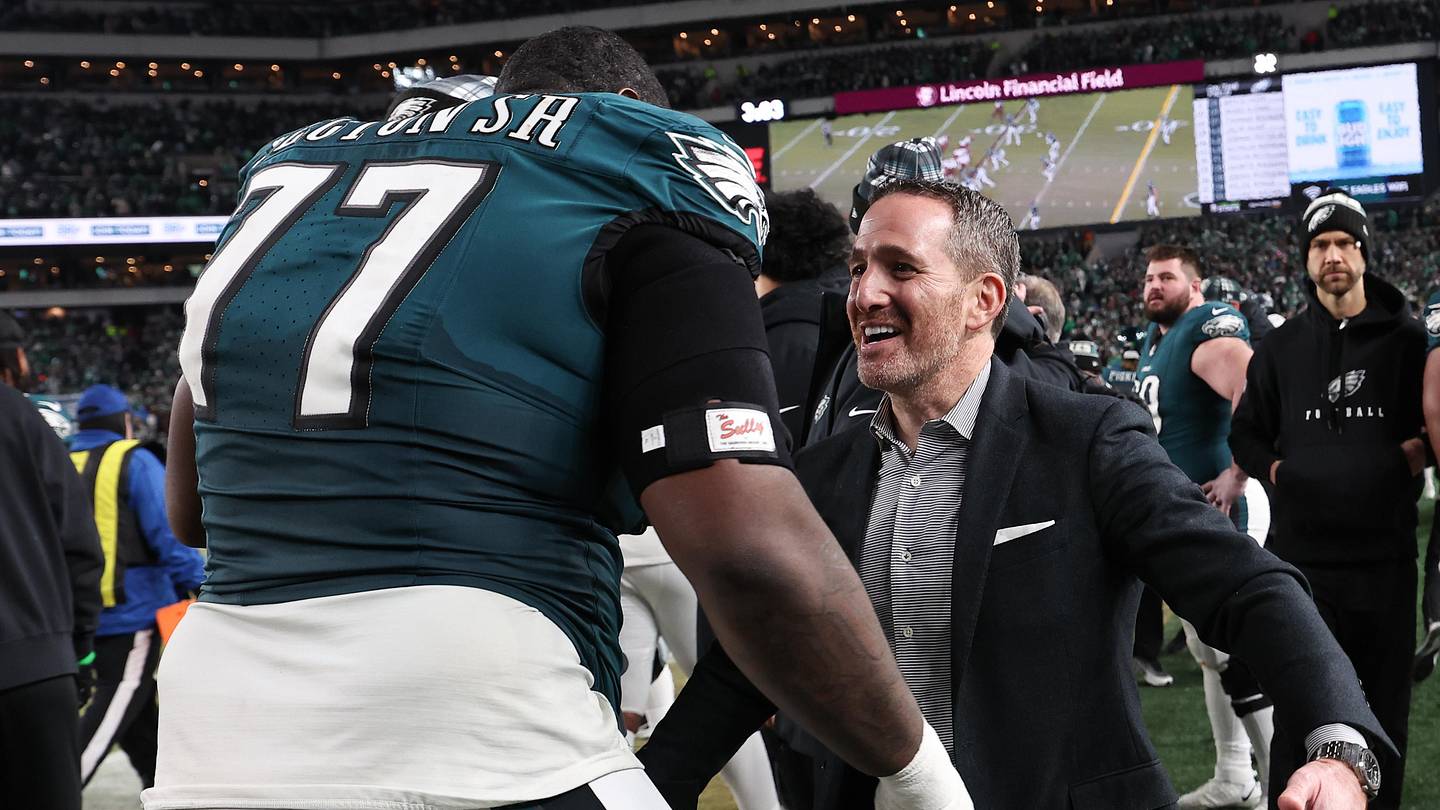 Eagles Veteran Begs Howie Roseman to Bring Back Impact Player