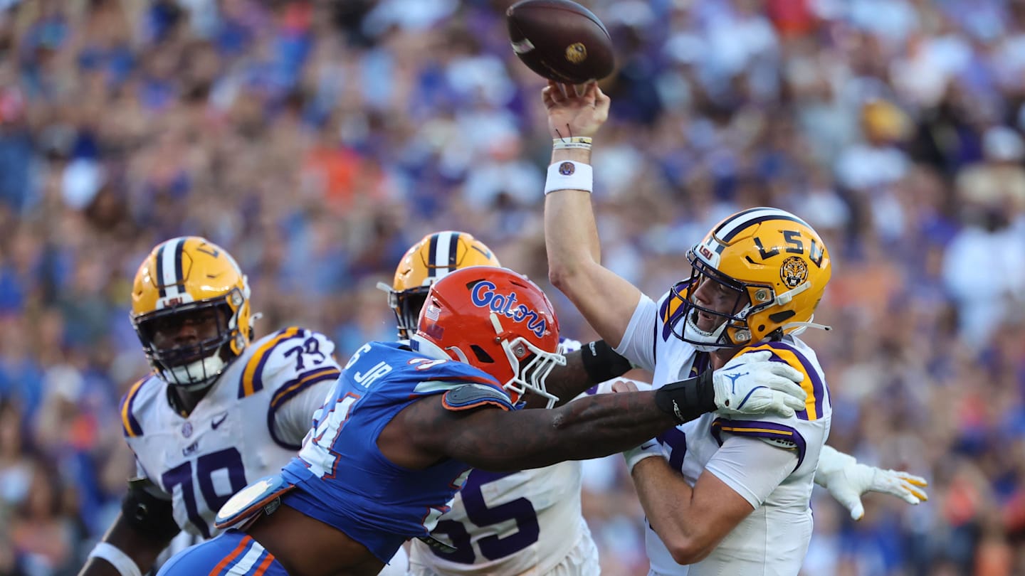 FINAL: Gators Upset No. 22 LSU, 27-16