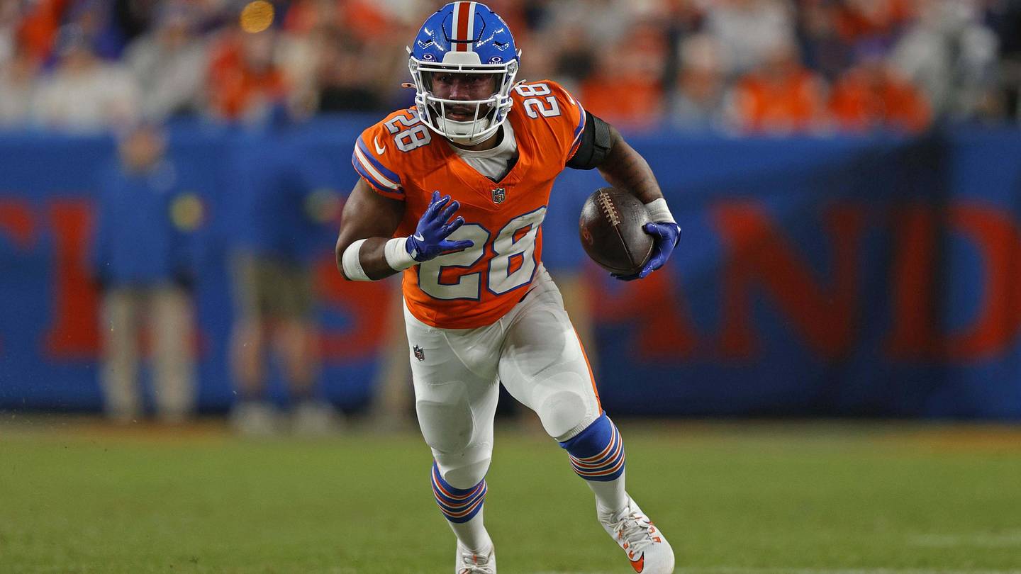 Report: Broncos Choose to Bring Back RB for 2026 Season