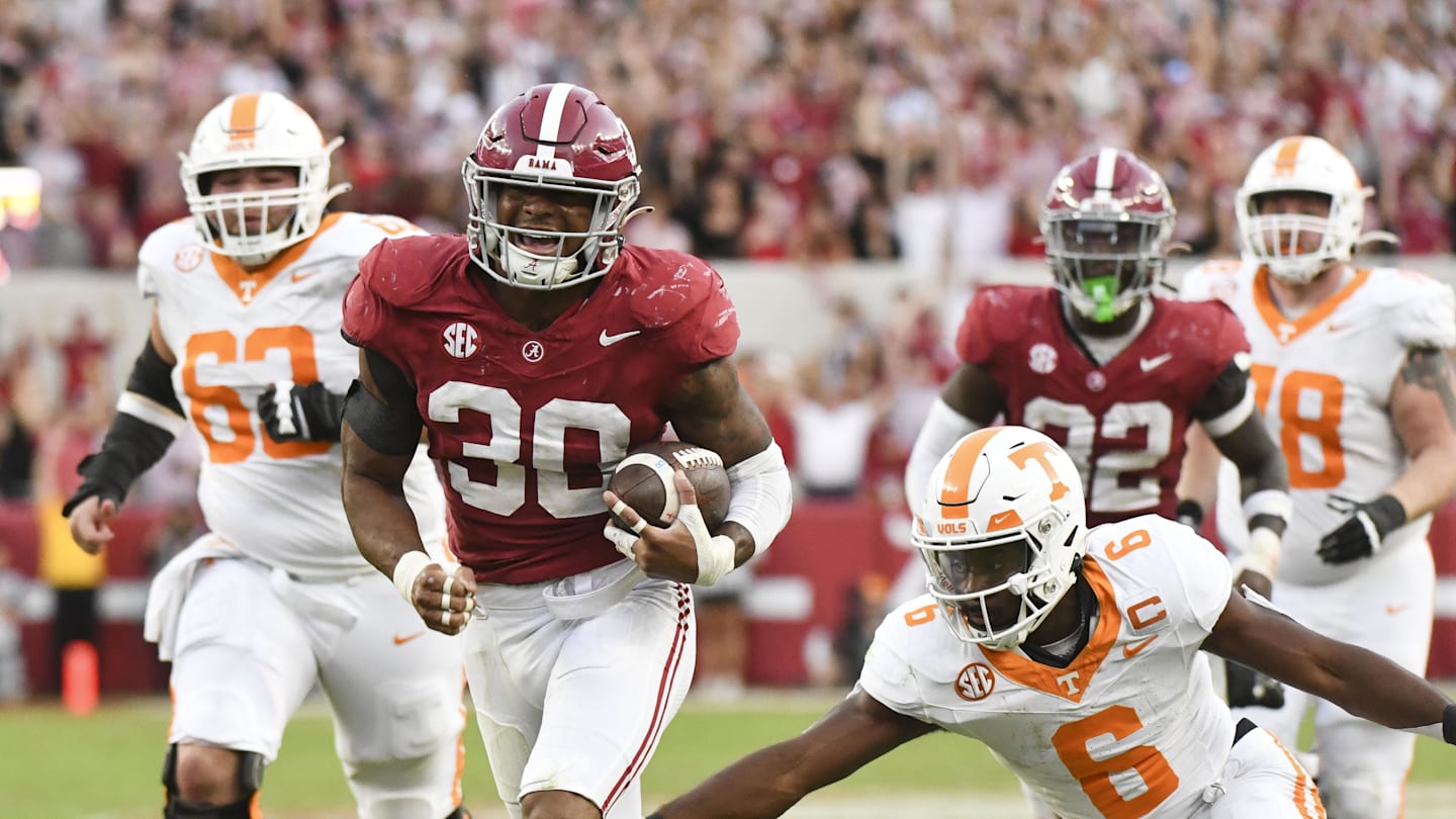Alabama vs. Tennessee will be more interesting with the nation's No. 1 QB in town