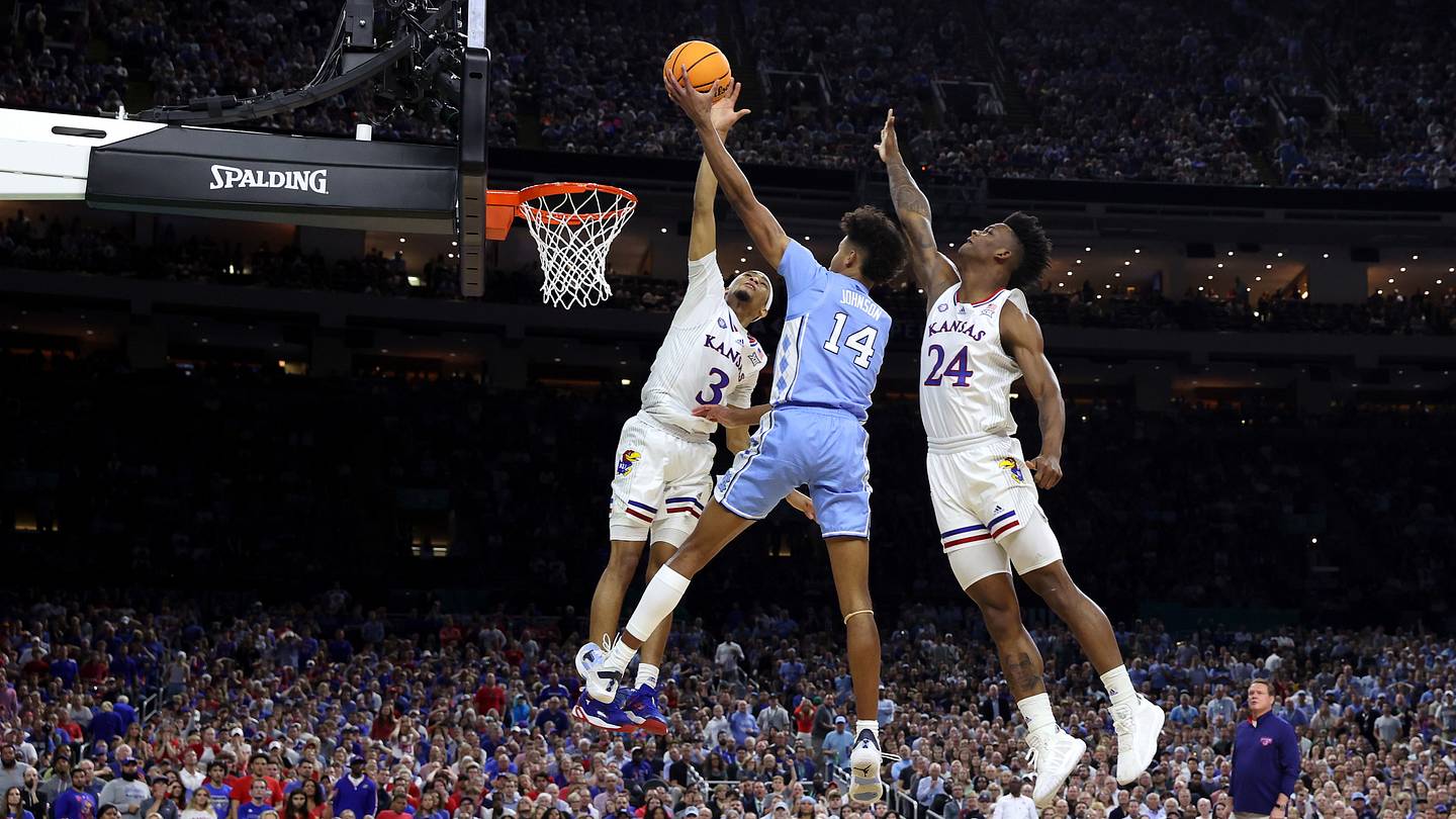 Kansas vs North Carolina: Interwined histories made both college blue ...