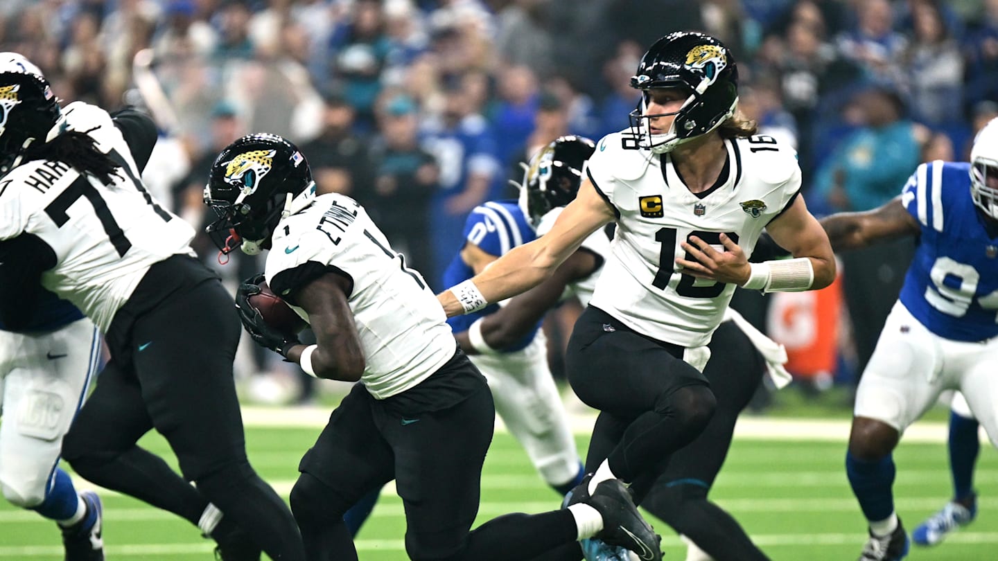 Travis Etienne Buzz Would Only Be Mistake for Bears' RB Situation