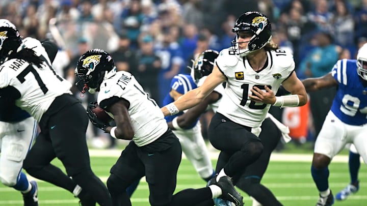 Travis Etienne Buzz Would Only Be Mistake for Bears' RB Situation