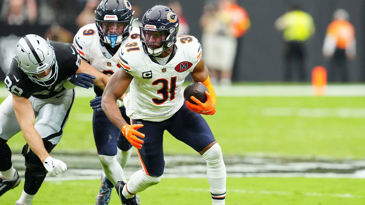 3 winners (and 2 losers) in the Bears' block party 25-24 win over Raiders