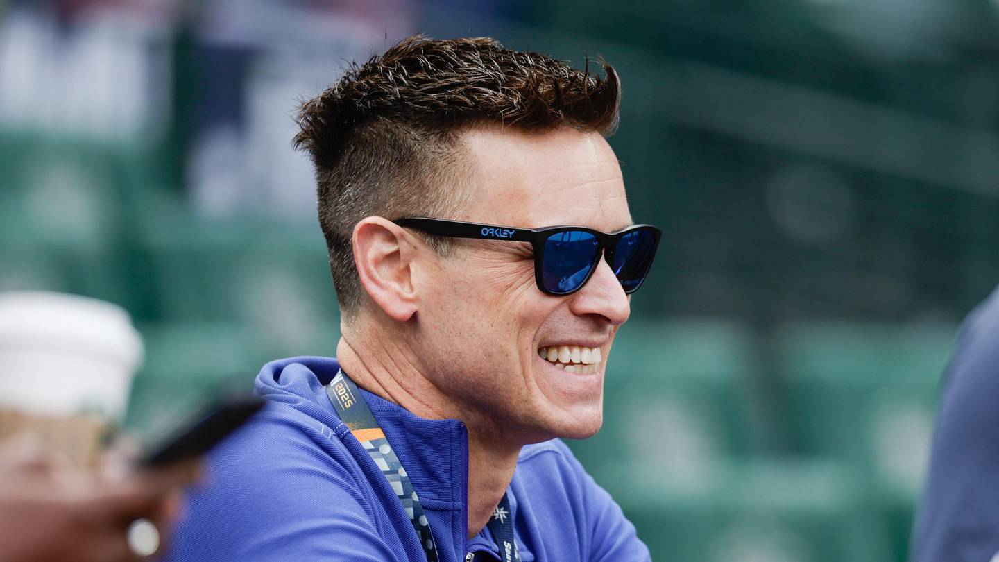 Jerry Dipoto drops a hilarious Cal Raleigh comp on RHP prospect Ryan Sloan