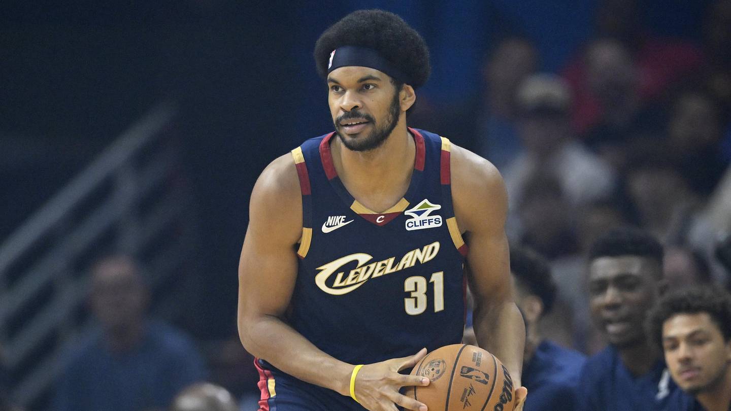 How Jarrett Allen shined for Cavaliers in bounce back performance ...