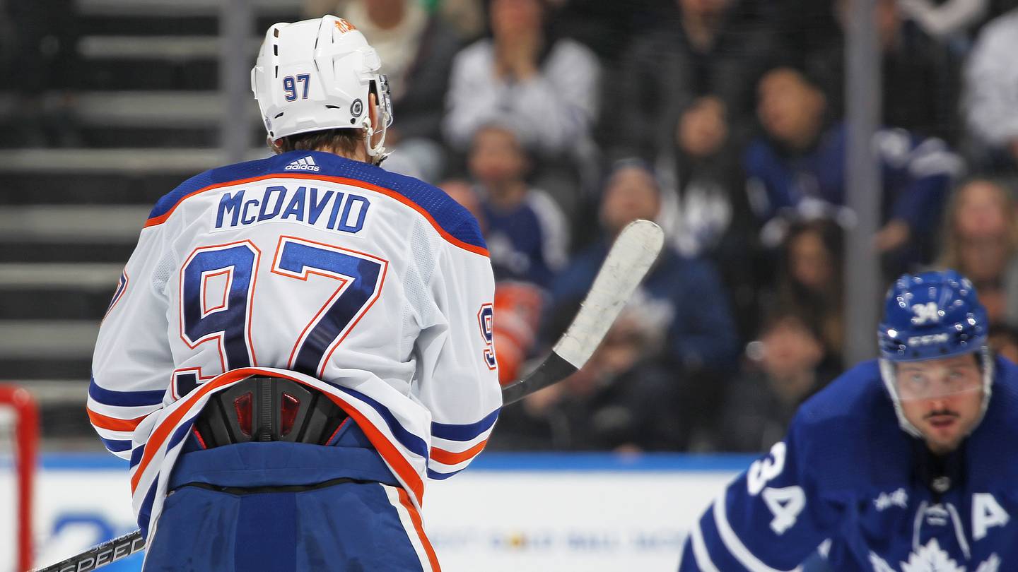 Connor McDavid and Auston Matthews face-off in the ultimate showdown