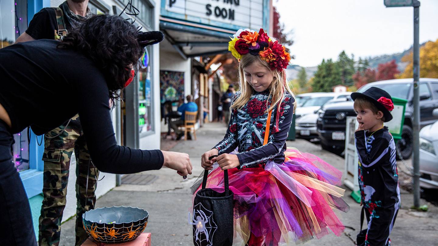 Understanding Celiac Disease and Candy: A parent's Halloween guide
