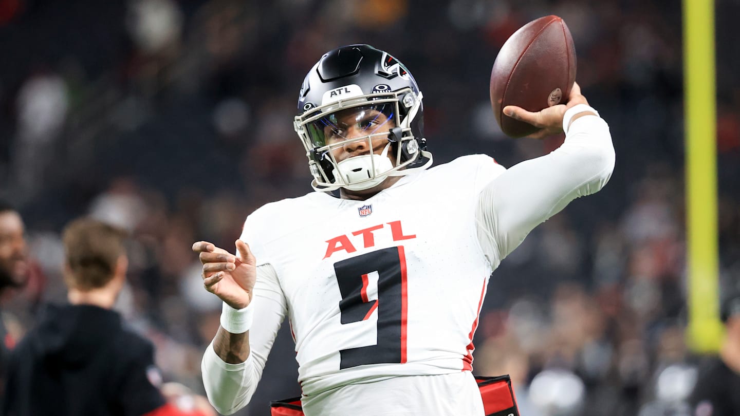 Falcons officially bench Kirk Cousins for rookie Michael Penix Jr.